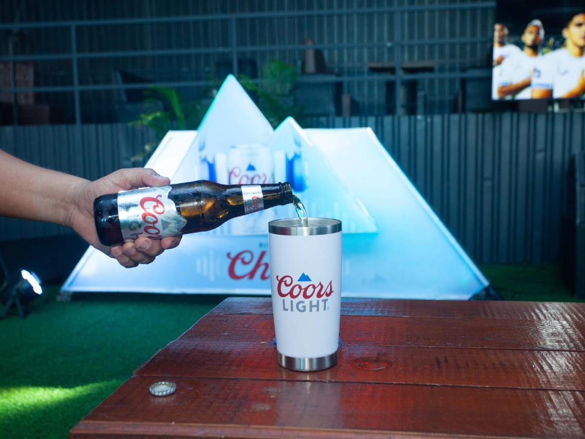Coors Light invita a “Seguir el Flow del Ritmo Chill” con su nueva campaña