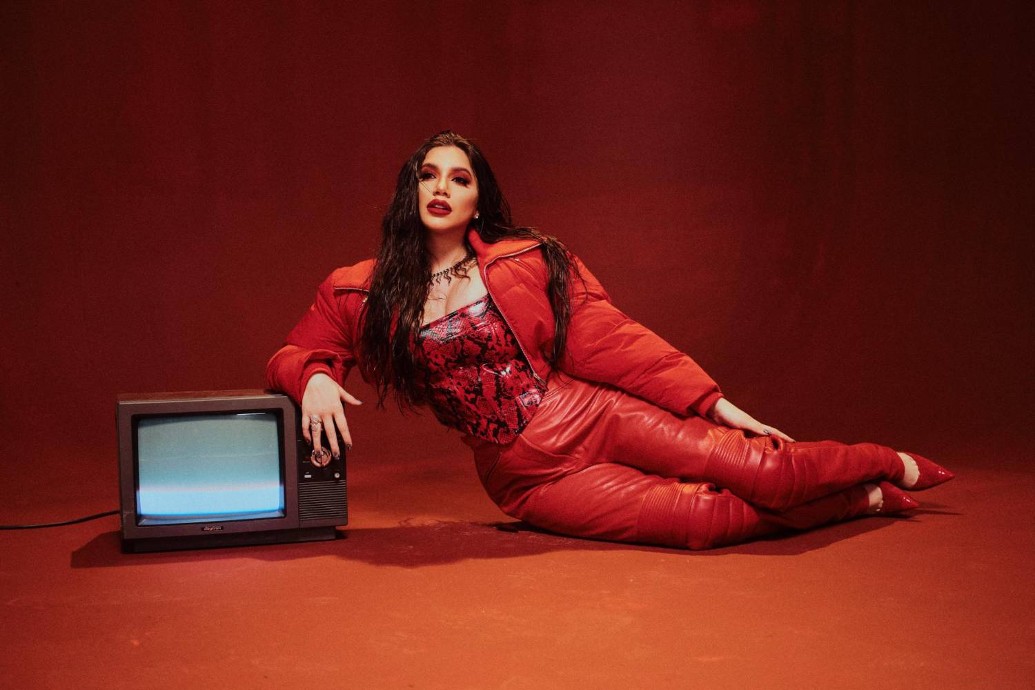 Naiza presenta su nuevo sencillo PERDÓNAME