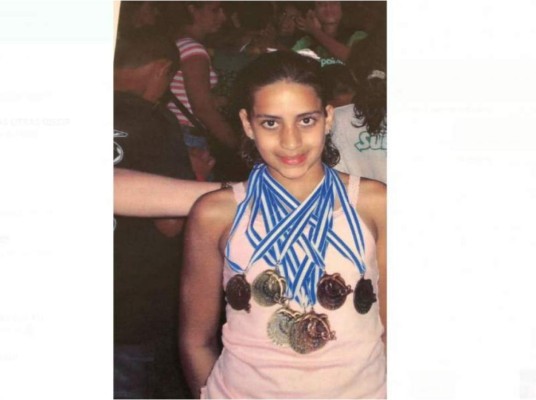 ¿Quién es Julimar Ávila, la nadadora que hace historia para Honduras en ...