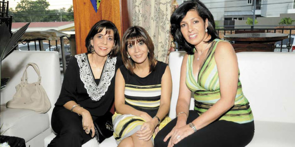 Los 50 de Sandra Kafati