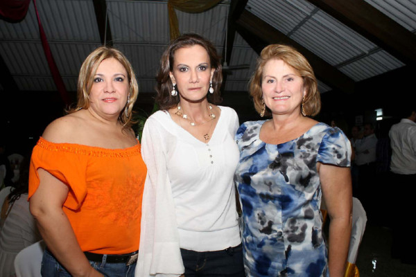 Fiesta para Mónica Ibrahim y Kamal Gabrie