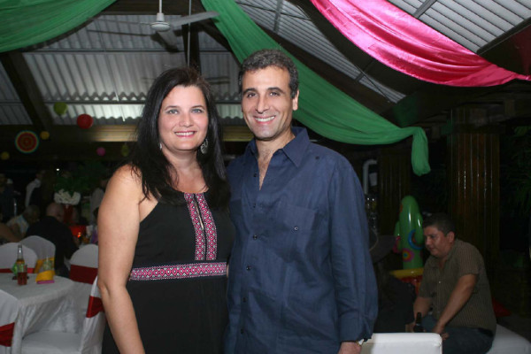 Fiesta para Mónica Ibrahim y Kamal Gabrie