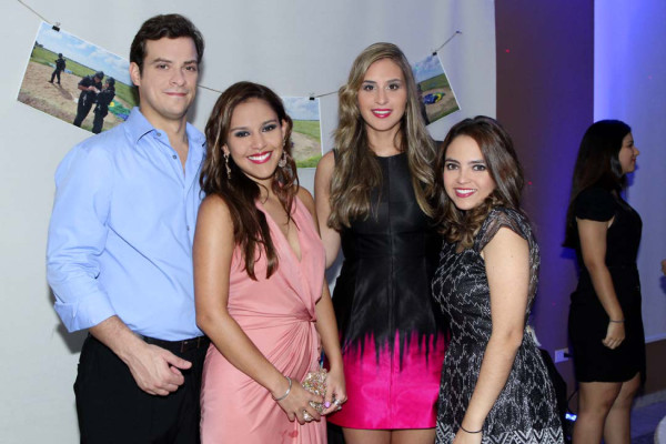 Despedida para Carlos Pineda y Claudia Colindres