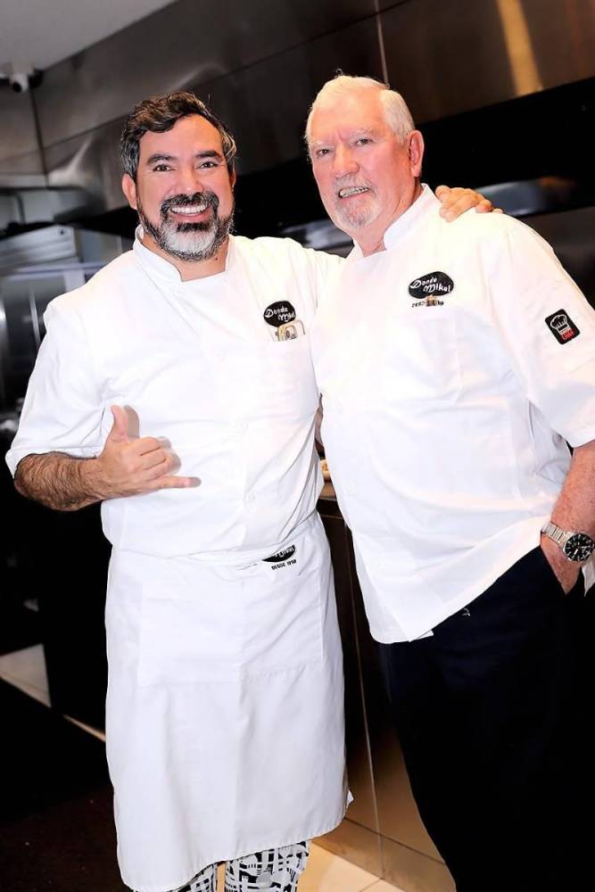 Inauguración “Donde Mikel” en Tegucigalpa