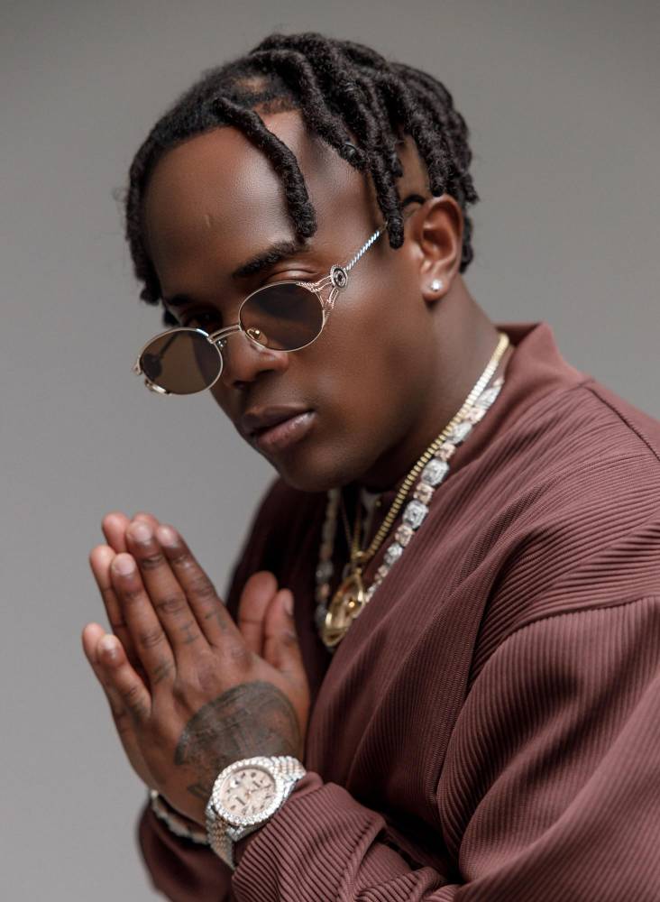 El artista hondureño Menor Menor debuta en Estados Unidos con su nuevo ...