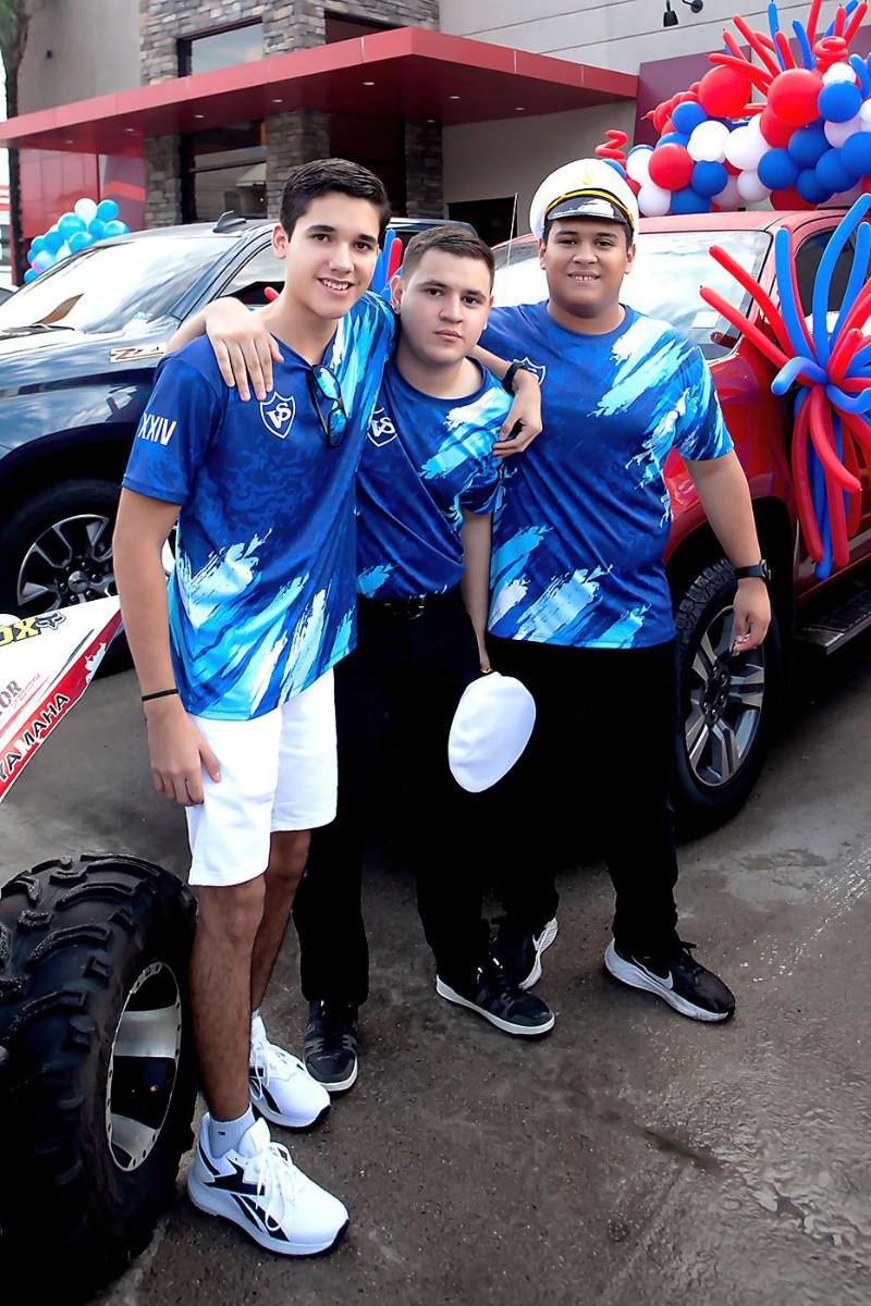 Senior entrance del Instituto Bilingüe Valle de Sula 2024