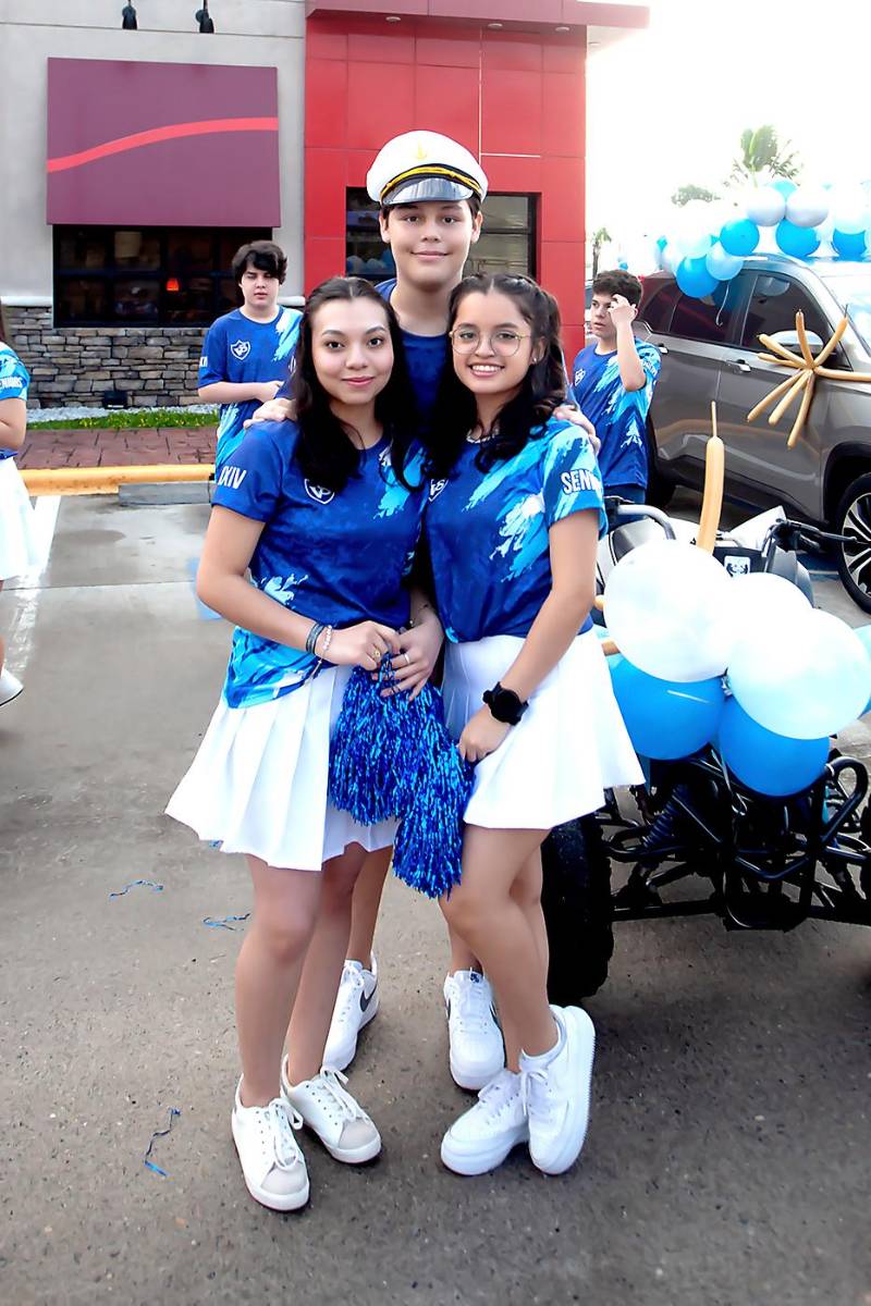 Senior entrance del Instituto Bilingüe Valle de Sula 2024