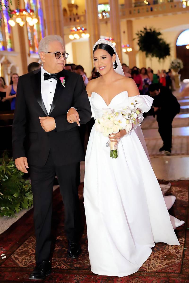 Fotogalería: Así fue la boda de Mará Reneé Simón y Alexander Lupo