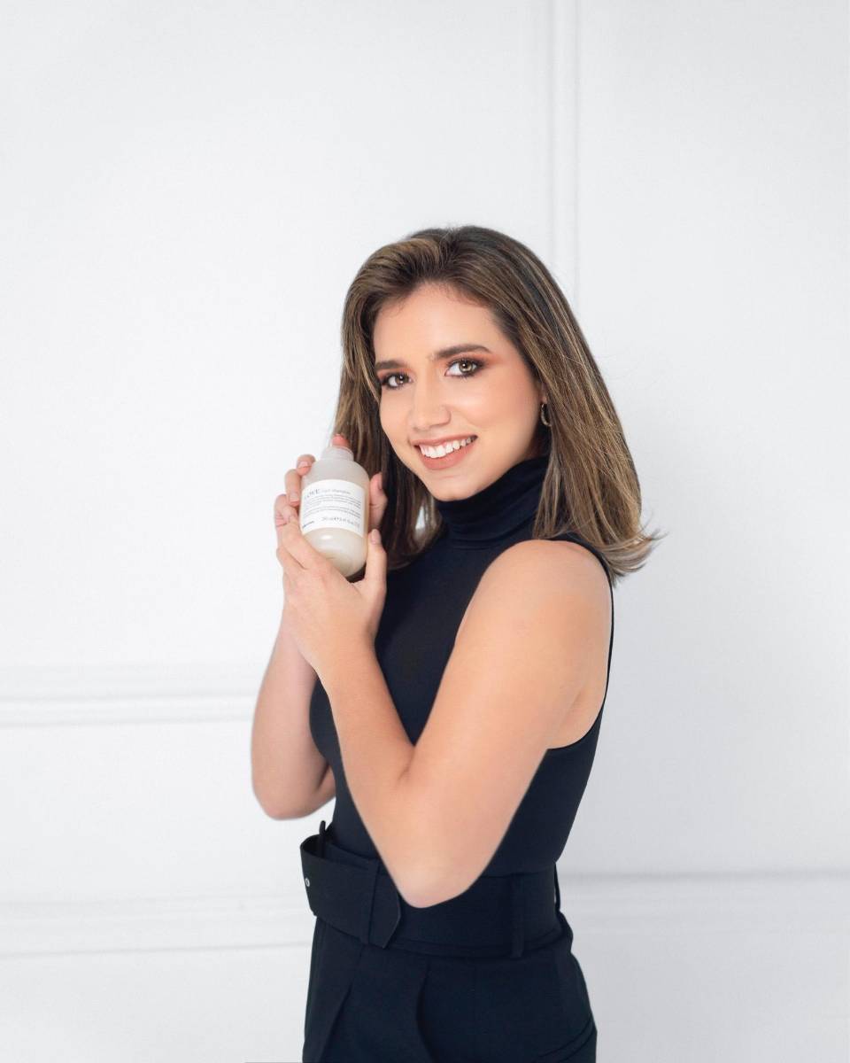 Alexandra Tinoco, brindando bienestar a la mujer hondureña