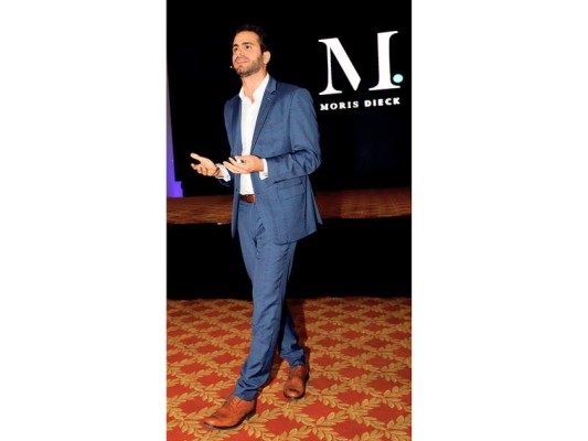 Termina con éxito conferencia 'Despierta tu inteligencia financiera'